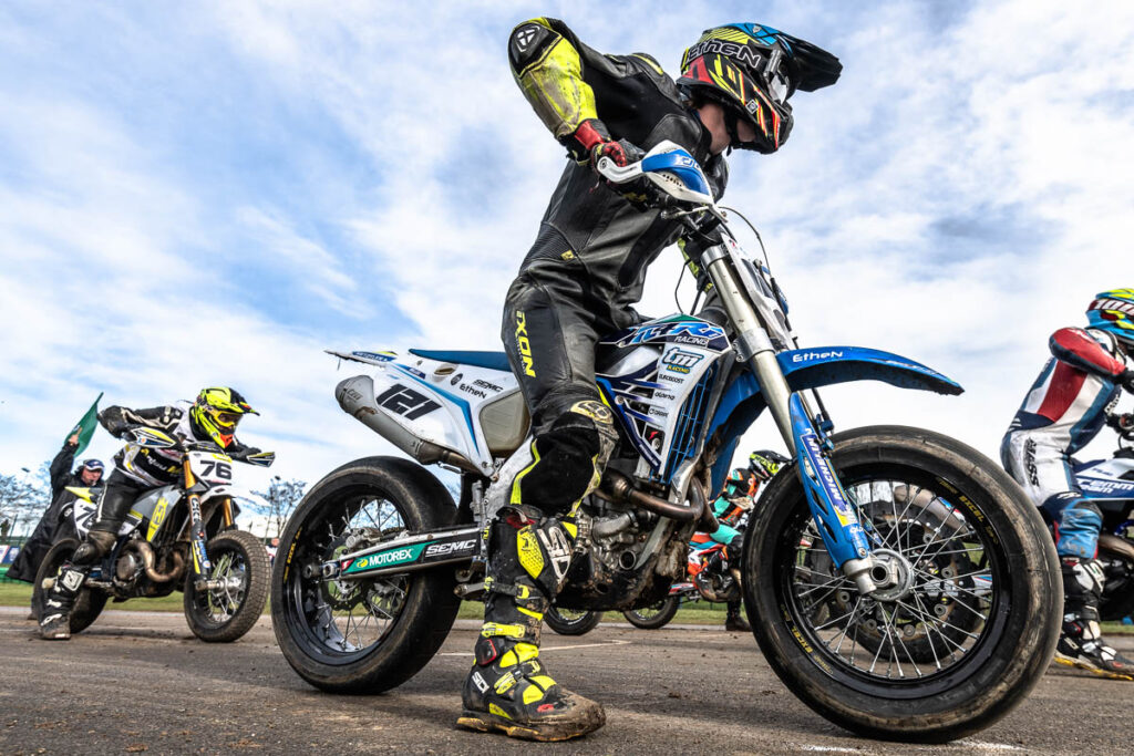 Le Supermotard en France - themoto.fr